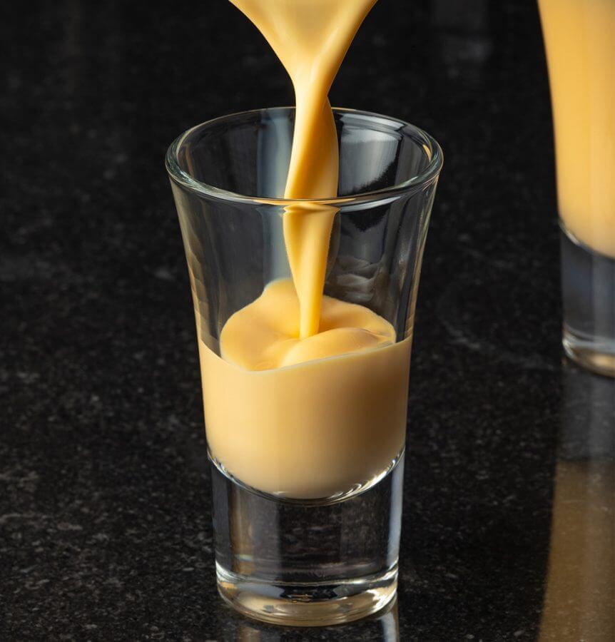 Somrus | Award-Winning Cream Liqueurs | Peaches and Mango Cream